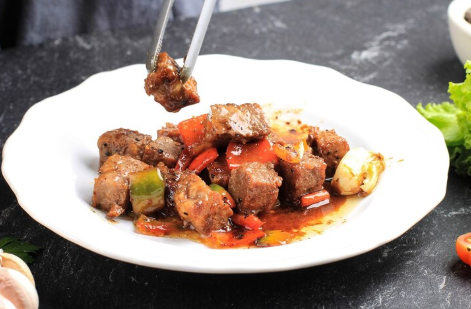 Resep Sambel Goreng Hati Sapi Kentang, Menu Wajib di Meja Makan Pas ...