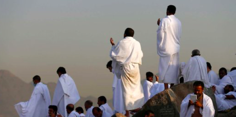 10 Doa dan Zikir Hari Arafah yang Dianjurkan, Lengkap Arab, Latin, dan ...