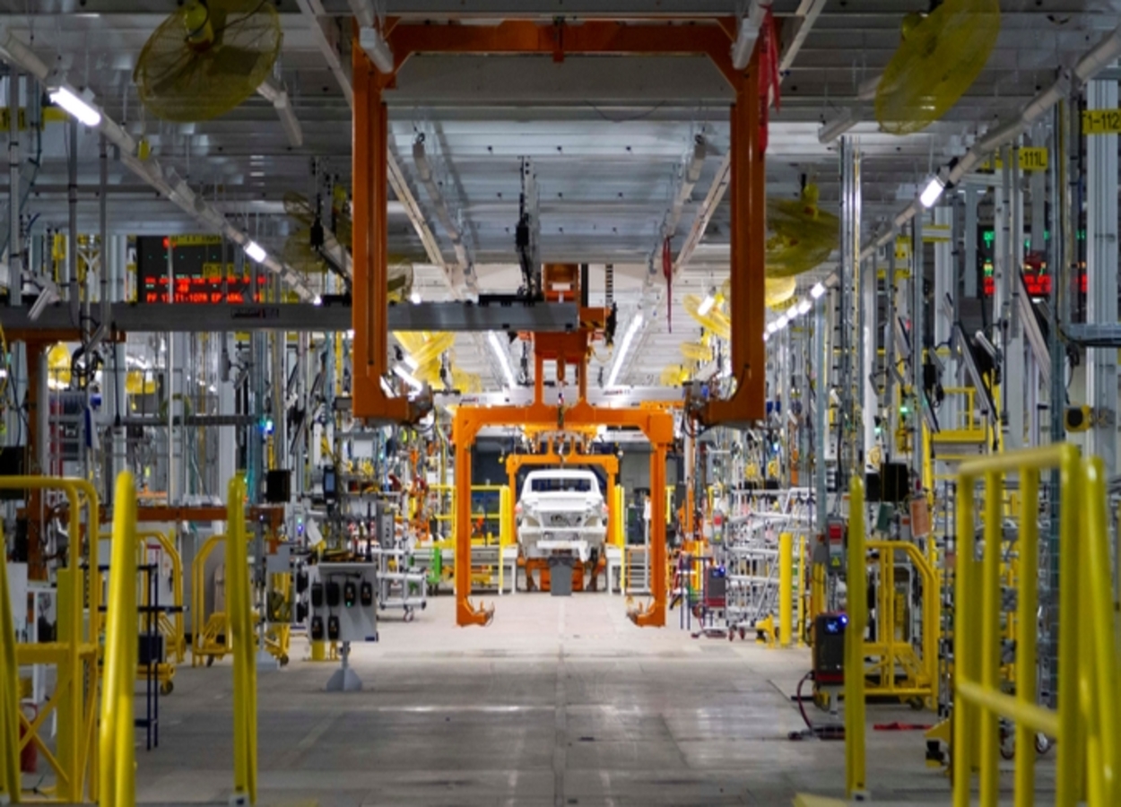 Kolaborasi Besar GM-NVIDIA: Dari Kendaraan Otonom hingga Pabrik Berbasis AI
