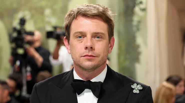 Sah! Jonathan Anderson Jadi Nahkoda Baru Dior Menswear, Bawa Angin ...